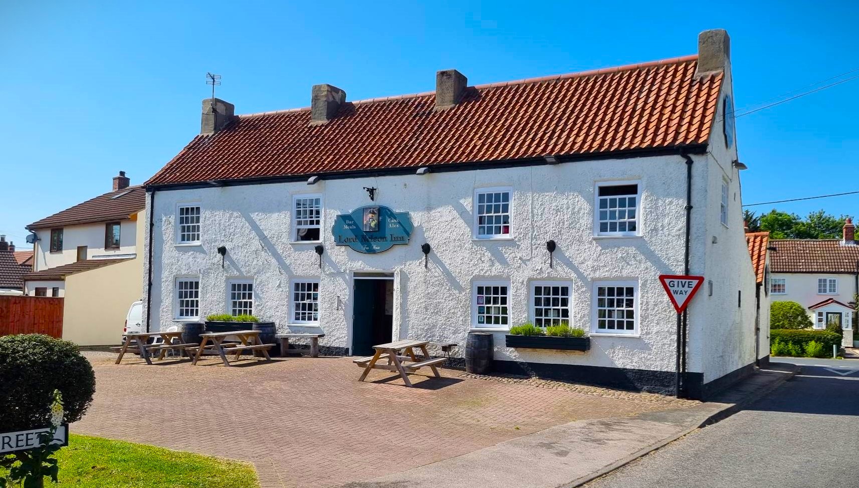 A Summer Night’s Dinner Friday 18th & Saturday 19th August – The Lord ...